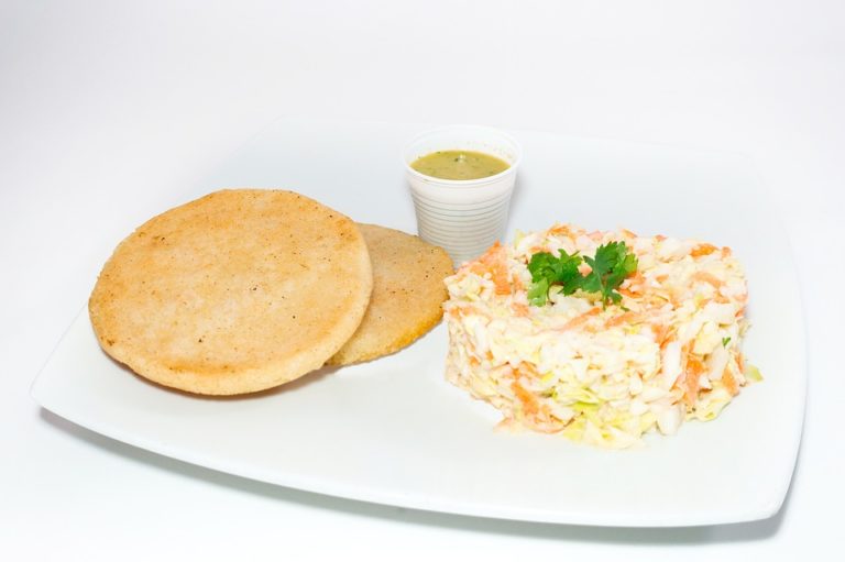 10 Delicious Types of Venezuelan Food and Drinks You Need to Try ...